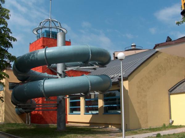 Basen kąpielowy, grota solna, siłownia, solarium - Gmina Brzeszcze